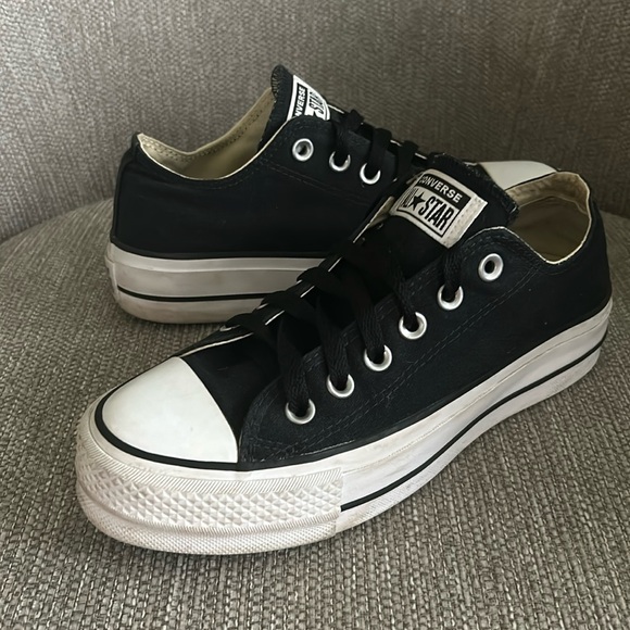 Converse | Shoes | Converse Chuck Taylor All Star Lift Platform Canvas ...